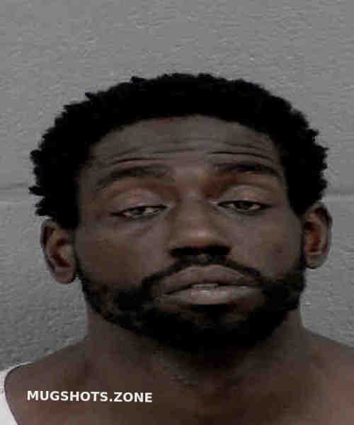YOUNG MICHAEL ANTWAN 02/12/2022 - Mecklenburg County Mugshots Zone