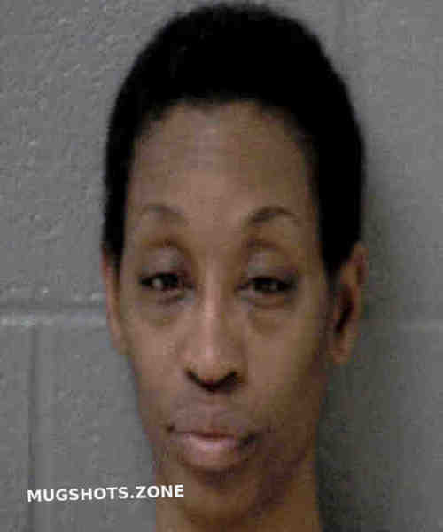 RIDDICK CANDENCE DANIELLE 02/15/2022 - Mecklenburg County Mugshots Zone