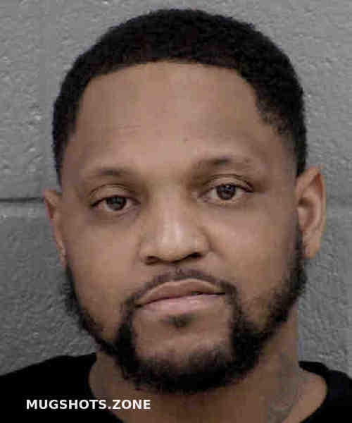 TAYLOR GARNETT ROBINSON 02/19/2022 - Mecklenburg County Mugshots Zone