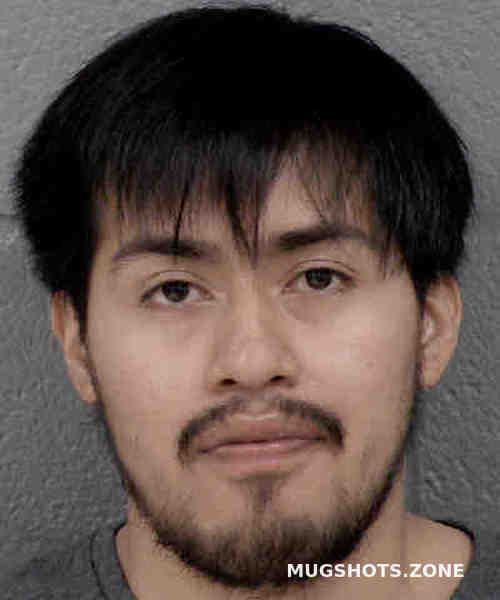 PERALTA-RENDON BRANDON 02/23/2022 - Mecklenburg County Mugshots Zone