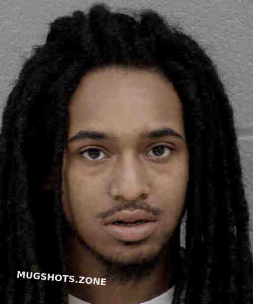 CLARK ZAYQUAN TAVARES 02/25/2022 - Mecklenburg County Mugshots Zone