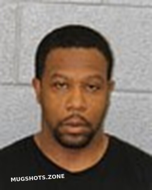 STEWART ERIC PIERRE 03/22/2022 - Mecklenburg County Mugshots Zone