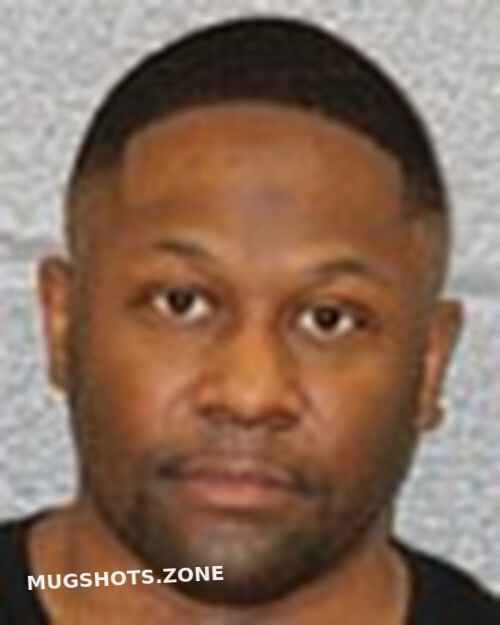 LEWIS DERRIS LEQUISE 04/16/2022 - Mecklenburg County Mugshots Zone