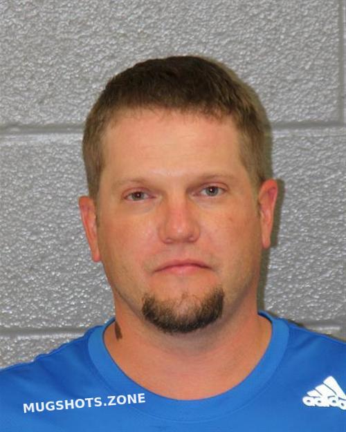 DYER DAVID MICHAEL 05/02/2022 - Mecklenburg County Mugshots Zone