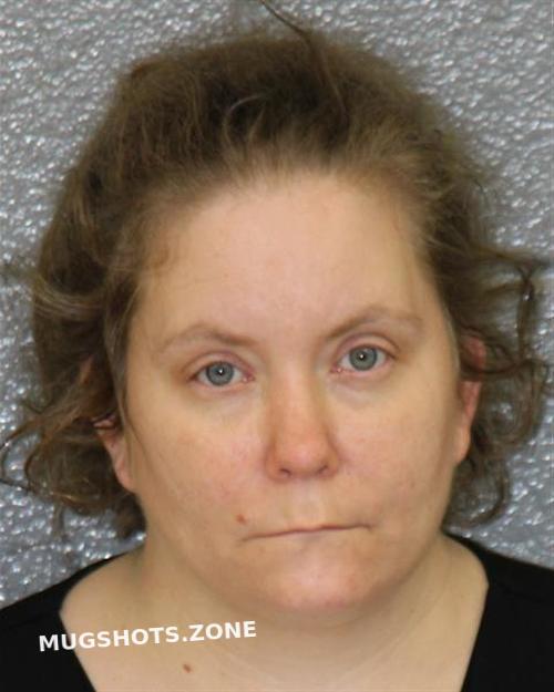 COOK SABRINA 05/20/2022 - Mecklenburg County Mugshots Zone