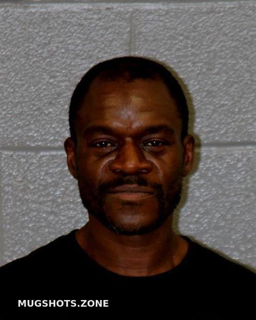 WHITLEY SHAWN LAMONT 05/28/2022 - Mecklenburg County Mugshots Zone