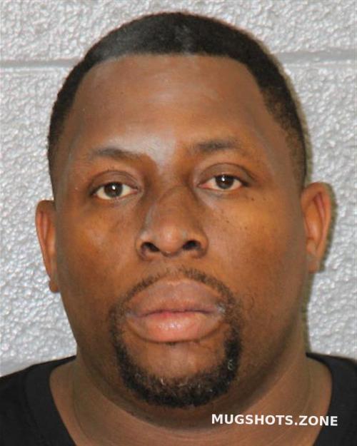 MEEKS TRAVIS OBRYAN 06/12/2022 - Mecklenburg County Mugshots Zone