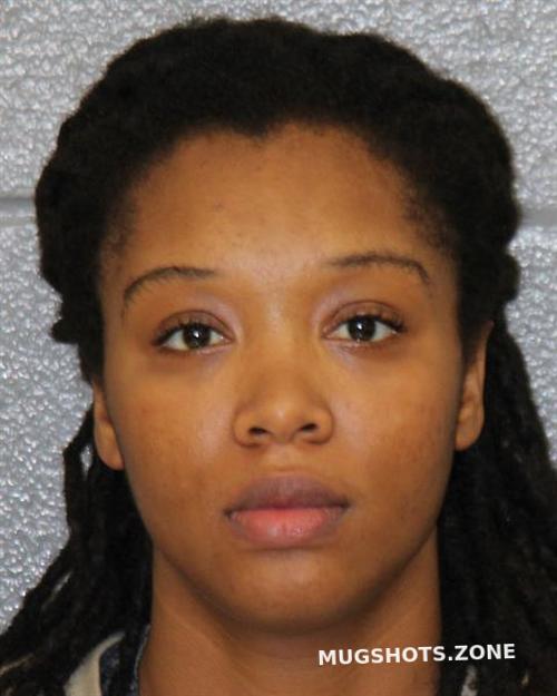 BROWN MONAE 11/03/2022 - Mecklenburg County Mugshots Zone