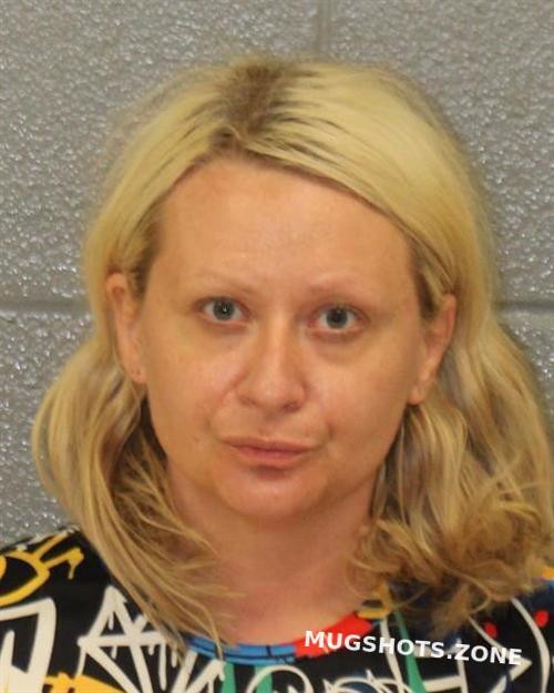 PHARES JACINDA LOUISE 02/18/2023 - Mecklenburg County Mugshots Zone