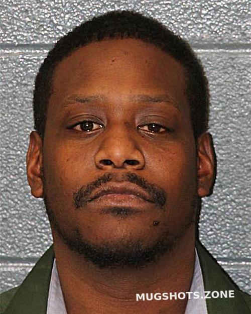 GREEN KENNETH DEVON 01/15/2024 - Mecklenburg County Mugshots Zone