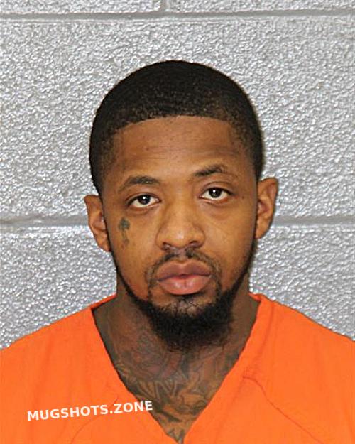 DAVIS SHAWN TALIESIN 04/18/2024 - Mecklenburg County Mugshots Zone