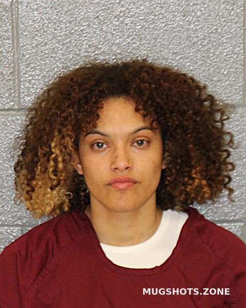 HARRIS CIARA IRIS 04/11/2025 - Mecklenburg County Mugshots Zone