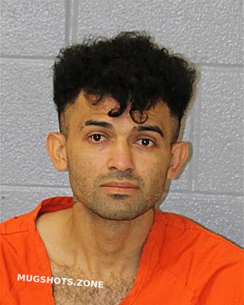 MARTINEZ-MUNOZ FREDYS ADLAY 05/21/2025 - Mecklenburg County Mugshots Zone