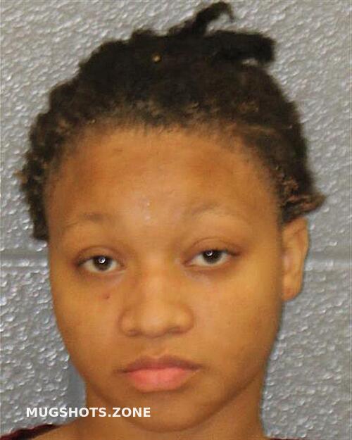JOHNSON JANISHA 10/05/2025 - Mecklenburg County Mugshots Zone