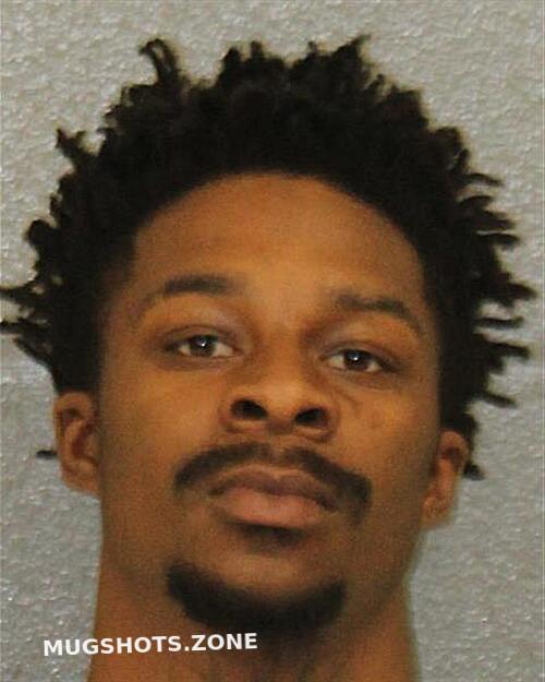 RIDDICK JA'LAN FAYARD 11/03/2025 - Mecklenburg County Mugshots Zone