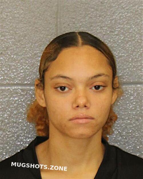 HELMS MAKAIAH ANTWYNETTE 11/23/2025 - Mecklenburg County Mugshots Zone
