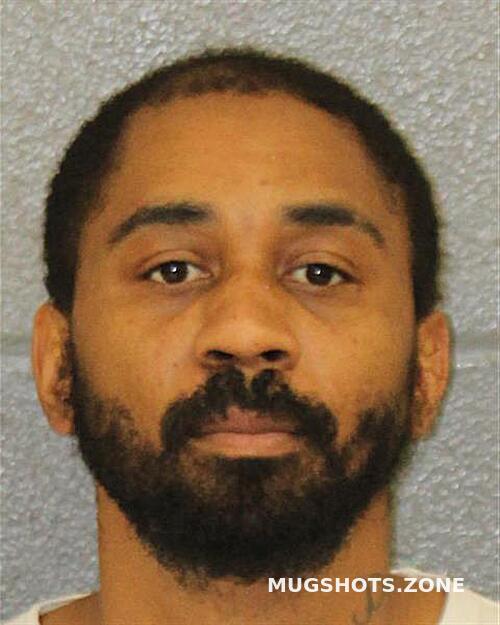 RATLIFF AARON DEUNTE 02/05/2026 - Mecklenburg County Mugshots Zone