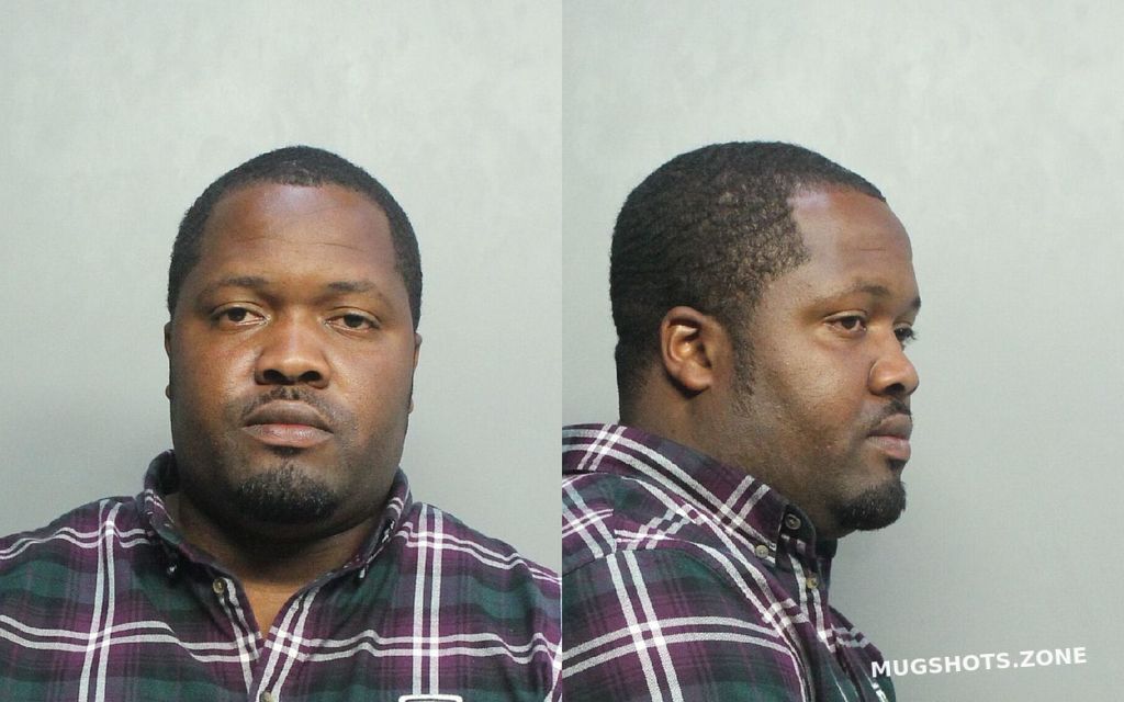 LIGHTBOURNE IAN 01/10/2021 - Miami-Dade County Mugshots Zone