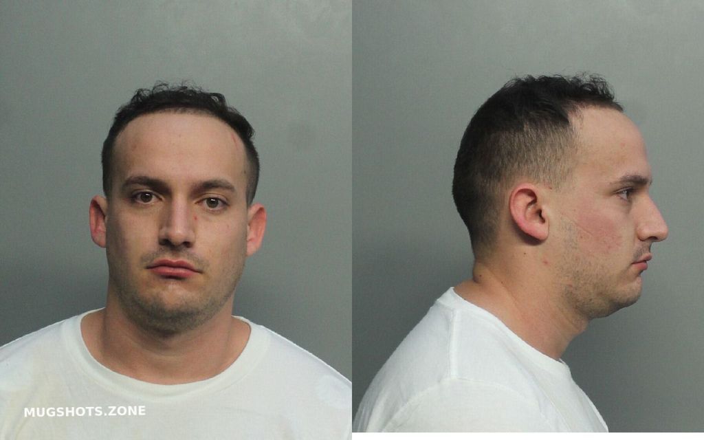 HUERTAS ANDRES 01/11/2021 - Miami-Dade County Mugshots Zone