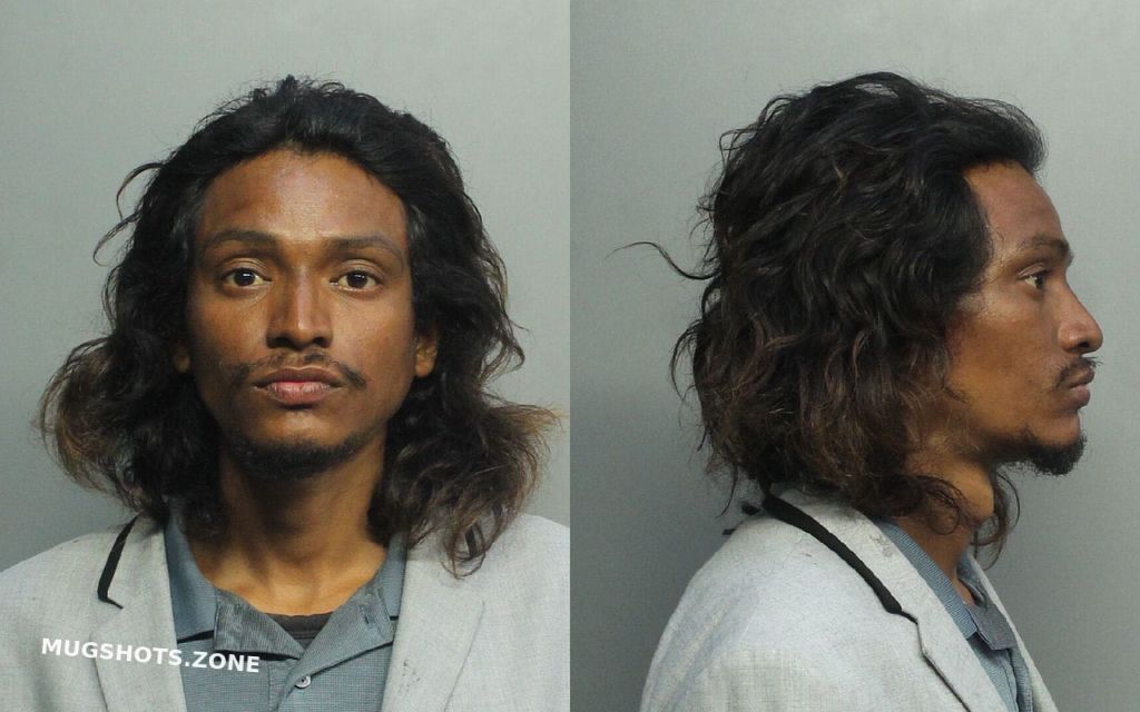 FUENTES VICTOR 01/19/2021 - Miami-Dade County Mugshots Zone