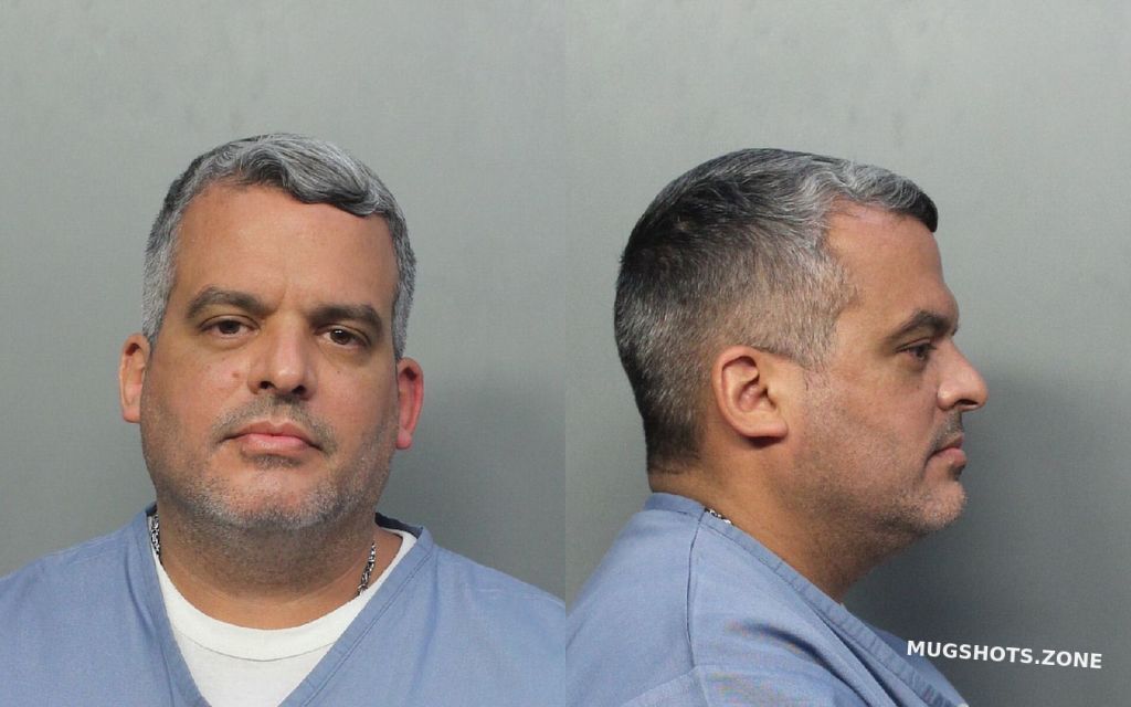 RODRIGUEZ ENRIQUE 03/09/2021 - Miami-Dade County Mugshots Zone RODRIGUEZ ENRIQUE 03/09/2021 - Miami-Dade County Mugshots Zone