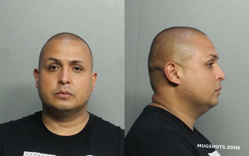ROCA CARLOS ALBERTO 03/24/2021 - Miami-Dade County Mugshots Zone