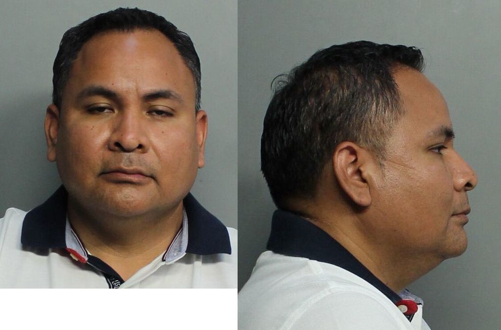 SOTO ROBERT EDWIN 03/30/2021 - Miami-Dade County Mugshots Zone