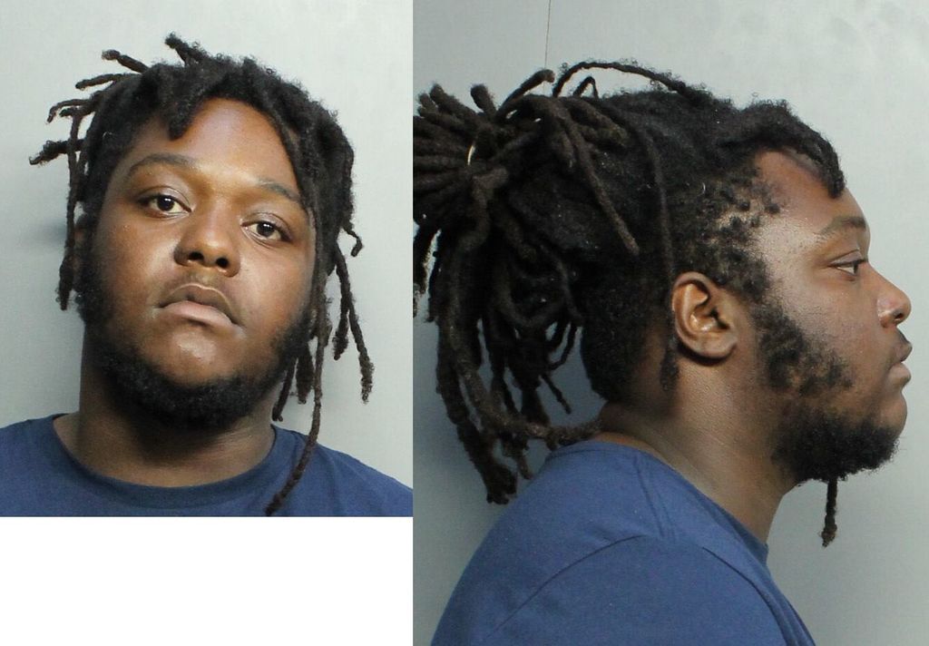 DAVIS DAYVON AAORN 04/01/2021 - Miami-Dade County Mugshots Zone