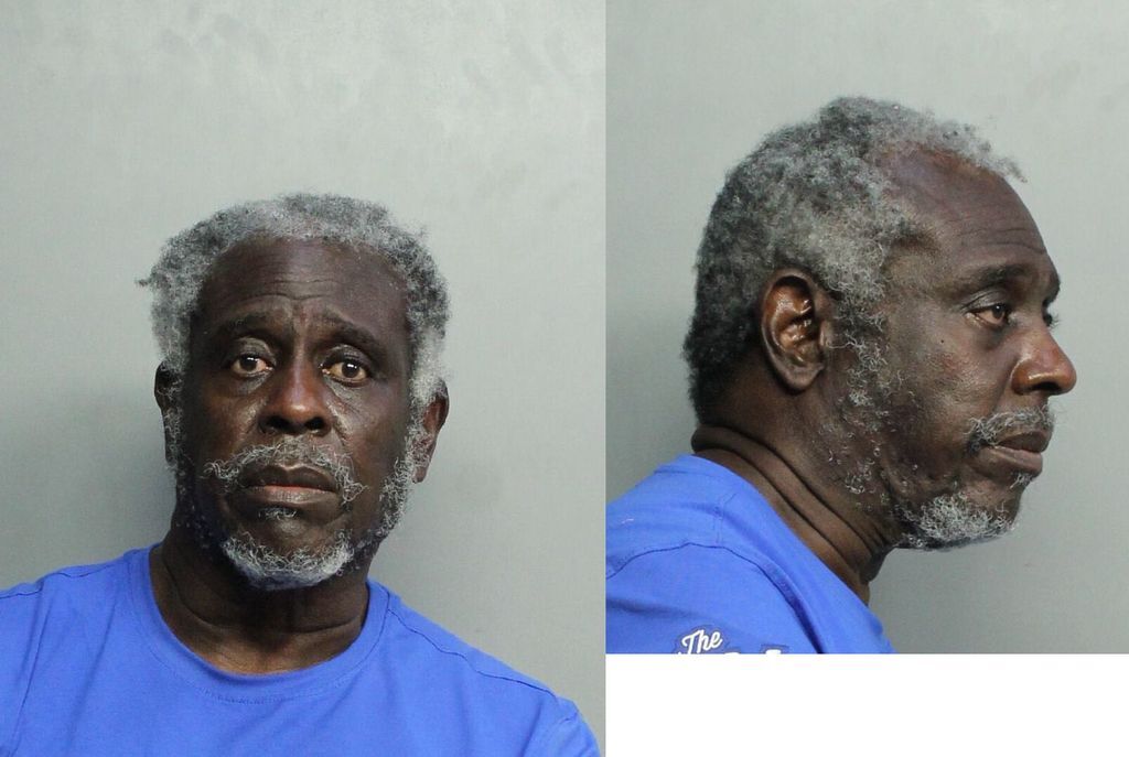 YOUNG RODERICK NOLAN 04/06/2021 - Miami-Dade County Mugshots Zone