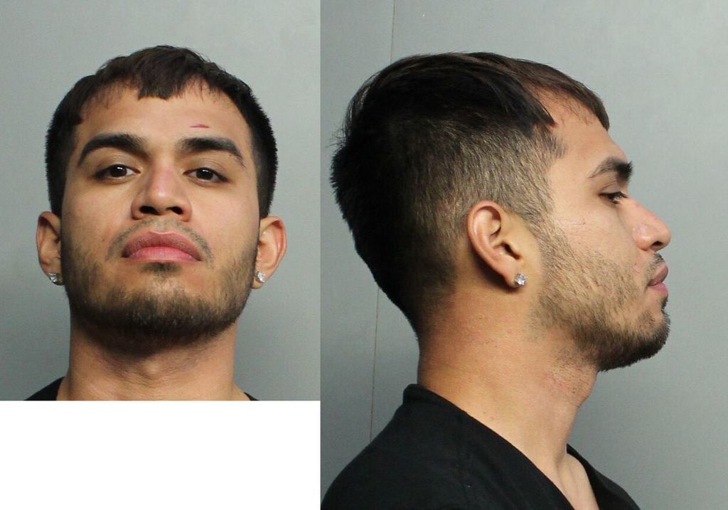 RAMIREZ JEFFERY O 04/12/2021 - Miami-Dade County Mugshots Zone