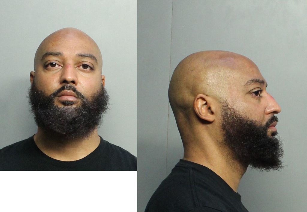 JACKSON DONALD 04/14/2021 - Miami-Dade County Mugshots Zone