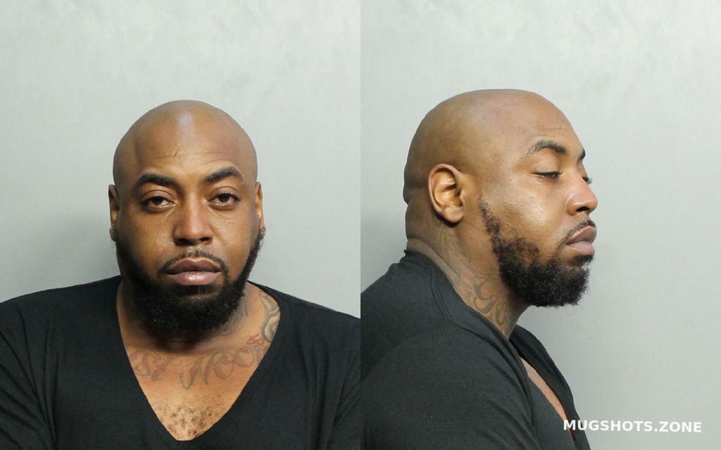 MOORE ANTOINE 04/16/2021 - Miami-Dade County Mugshots Zone