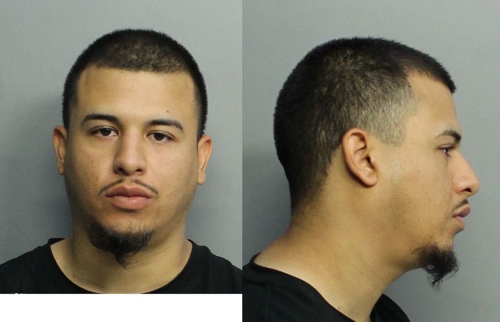 MARTINEZ BRYAN 04/21/2021 - Miami-Dade County Mugshots Zone