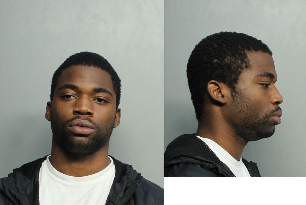 THOMAS DONELLE BURNEY 04/30/2021 - Miami-Dade County Mugshots Zone