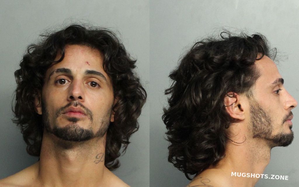 MARTINEZ ANDREW 05/07/2021 - Miami-Dade County Mugshots Zone