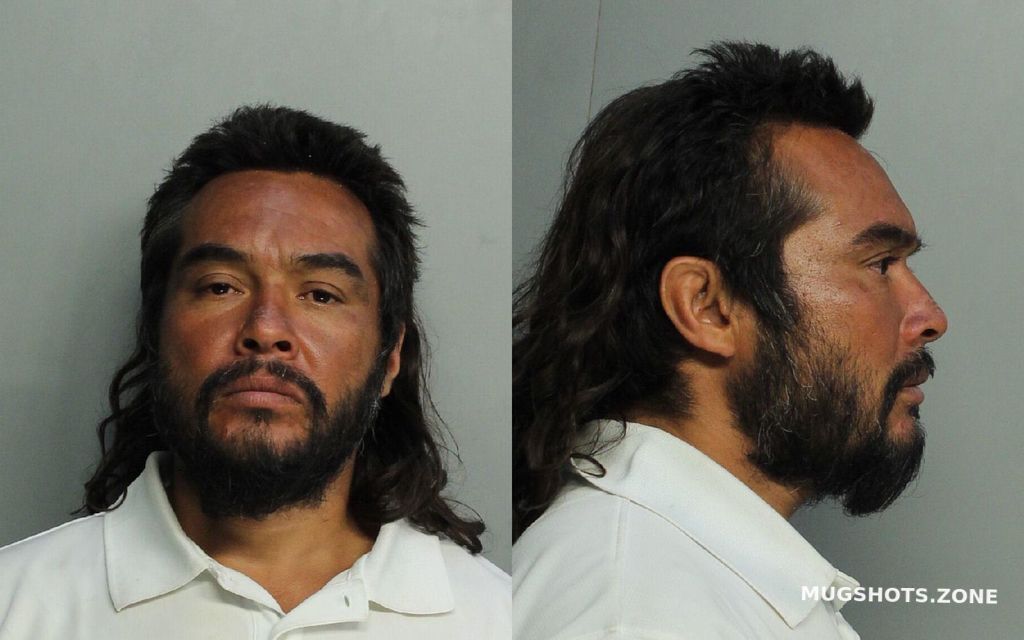 MARTINEZ CHRISTOPHER 05/10/2021 - Miami-Dade County Mugshots Zone