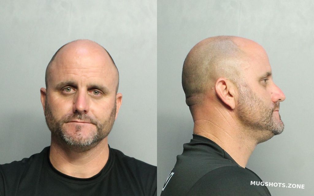 WALKER MICHAEL ROBERT 05/14/2021 - Miami-Dade County Mugshots Zone