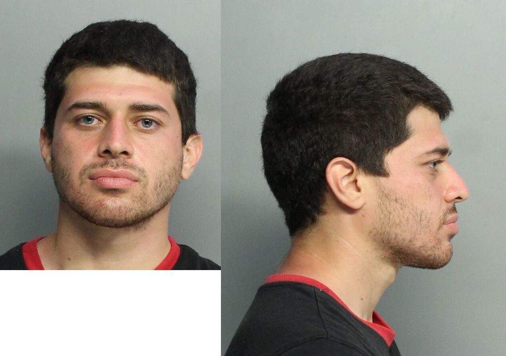 CABRERA CHRISTIAN LBERTO 05/15/2021 - Miami-Dade County Mugshots Zone