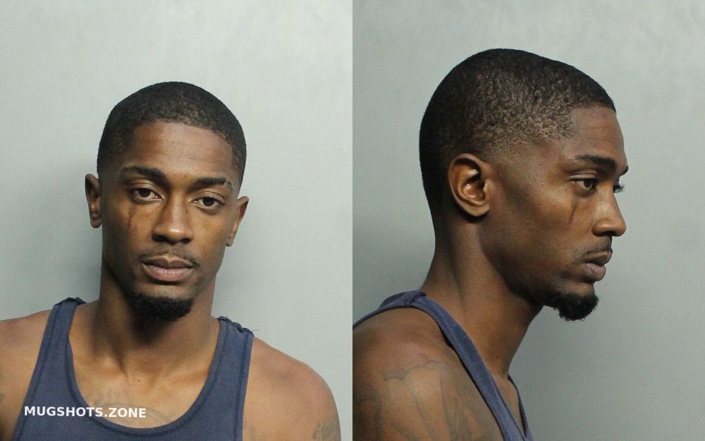 DAVIS DEMARCUS LEMAR 05/25/2021 - Miami-Dade County Mugshots Zone