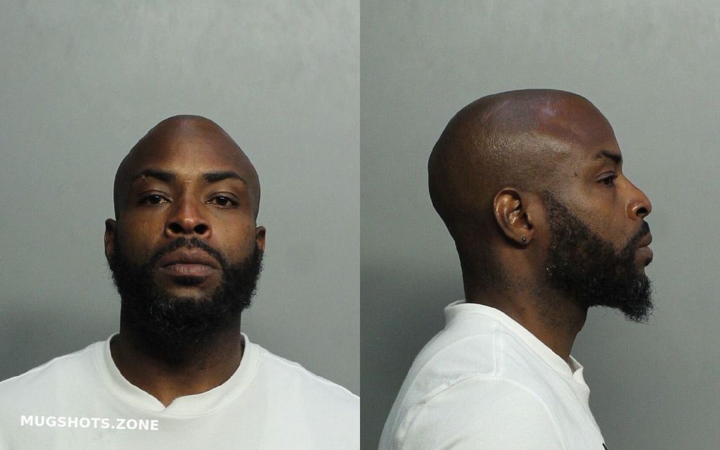 DAVIS MICHAEL A 05/27/2021 - Miami-Dade County Mugshots Zone