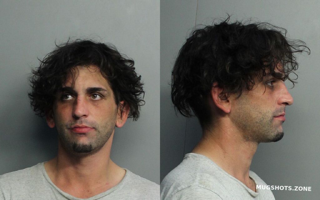 RUBIO MICHAEL GABRIEL 08/22/2021 - Miami-Dade County Mugshots Zone