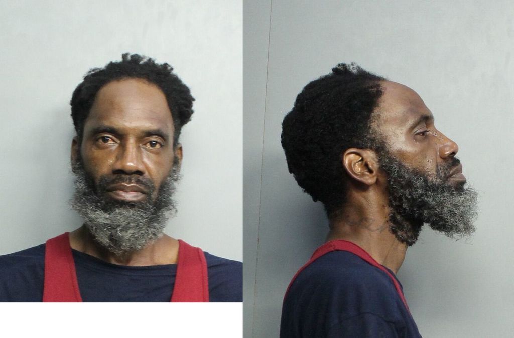 CORNELL DEXTER RAMON 09/20/2021 - Miami-Dade County Mugshots Zone