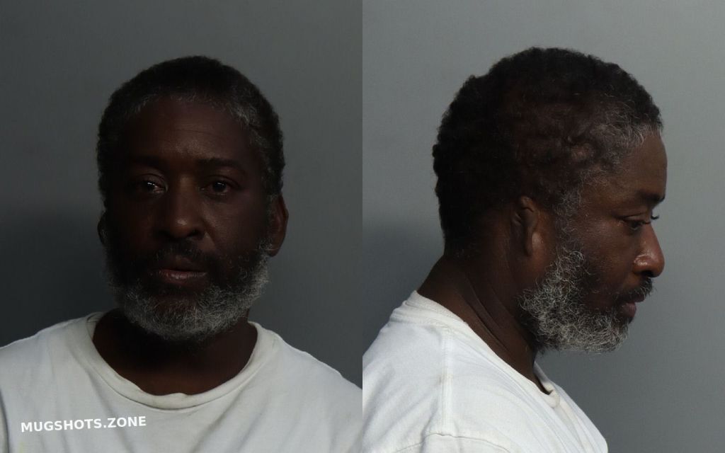 MATHIS MARCUS 10/08/2021 - Miami-Dade County Mugshots Zone