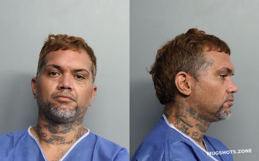 Estrada Carlos 10 10 2021 Miami Dade County Mugshots Zone