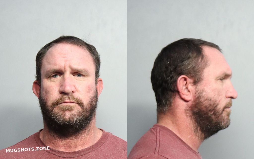 MICKLE SEAN THOMAS 10/12/2021 - Miami-Dade County Mugshots Zone