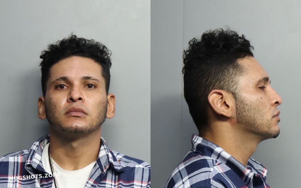 SUAREZ CHRISTOPHER ALVIN 10/13/2021 - Miami-Dade County Mugshots Zone