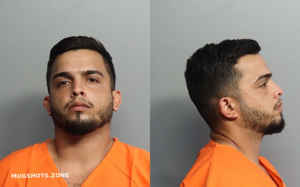 GONZALEZ EMILIO MARIO 10/13/2021 - Miami-Dade County Mugshots Zone