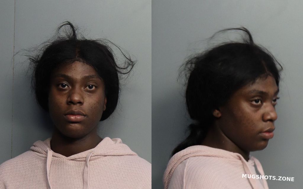 ROBINSON BREANNA 10/14/2021 - Miami-Dade County Mugshots Zone