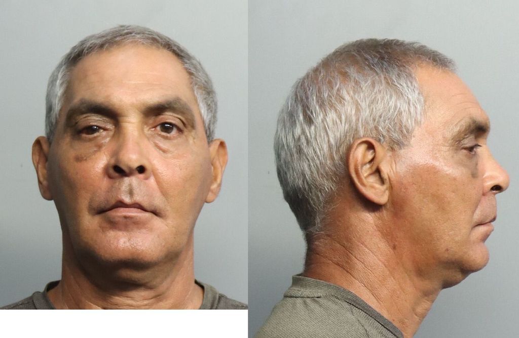 AGUILERA JORGE 10/14/2021 - Miami-Dade County Mugshots Zone