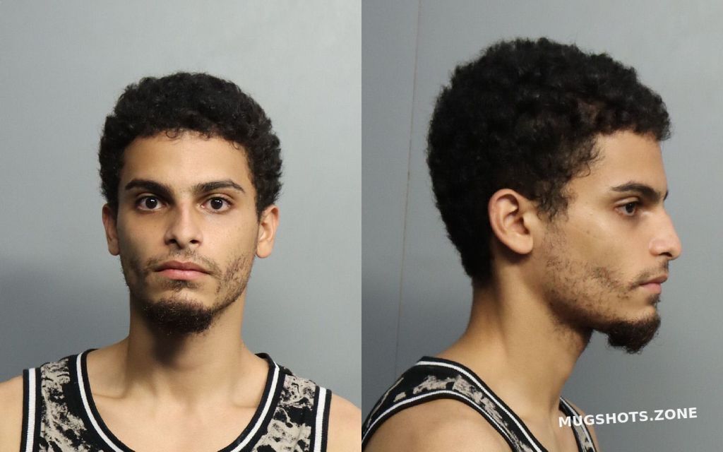 COLON LEONARDO 10/21/2021 - Miami-Dade County Mugshots Zone